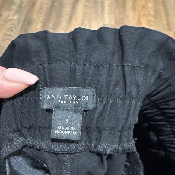 Ann Taylor | Pants & Jumpsuits | Ann Taylor Classic Black Garment ...